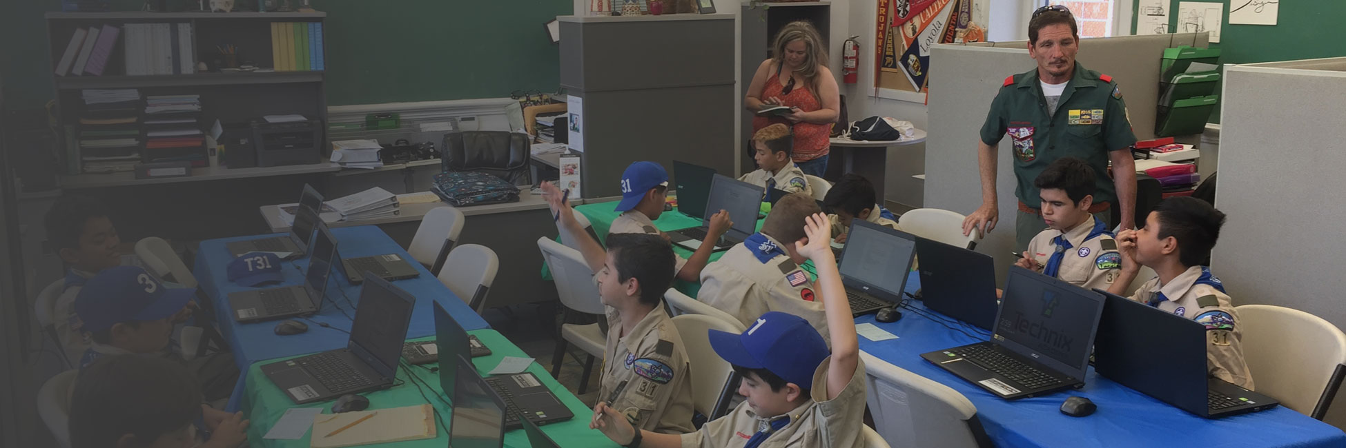 Merit-Badges-Gradient | Technix Academy